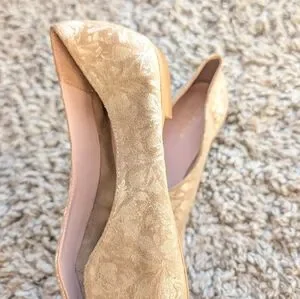 Sundance | Shoes | Sundance Fiore Leather Metallic Gold Floral Brocade ...